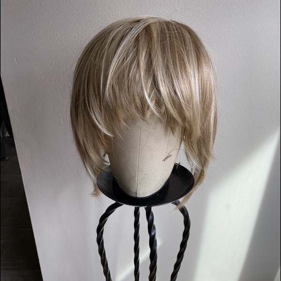 Hair | Clip On Bangs Hairpiece This Is Really Nice But It Does Not Fit ...